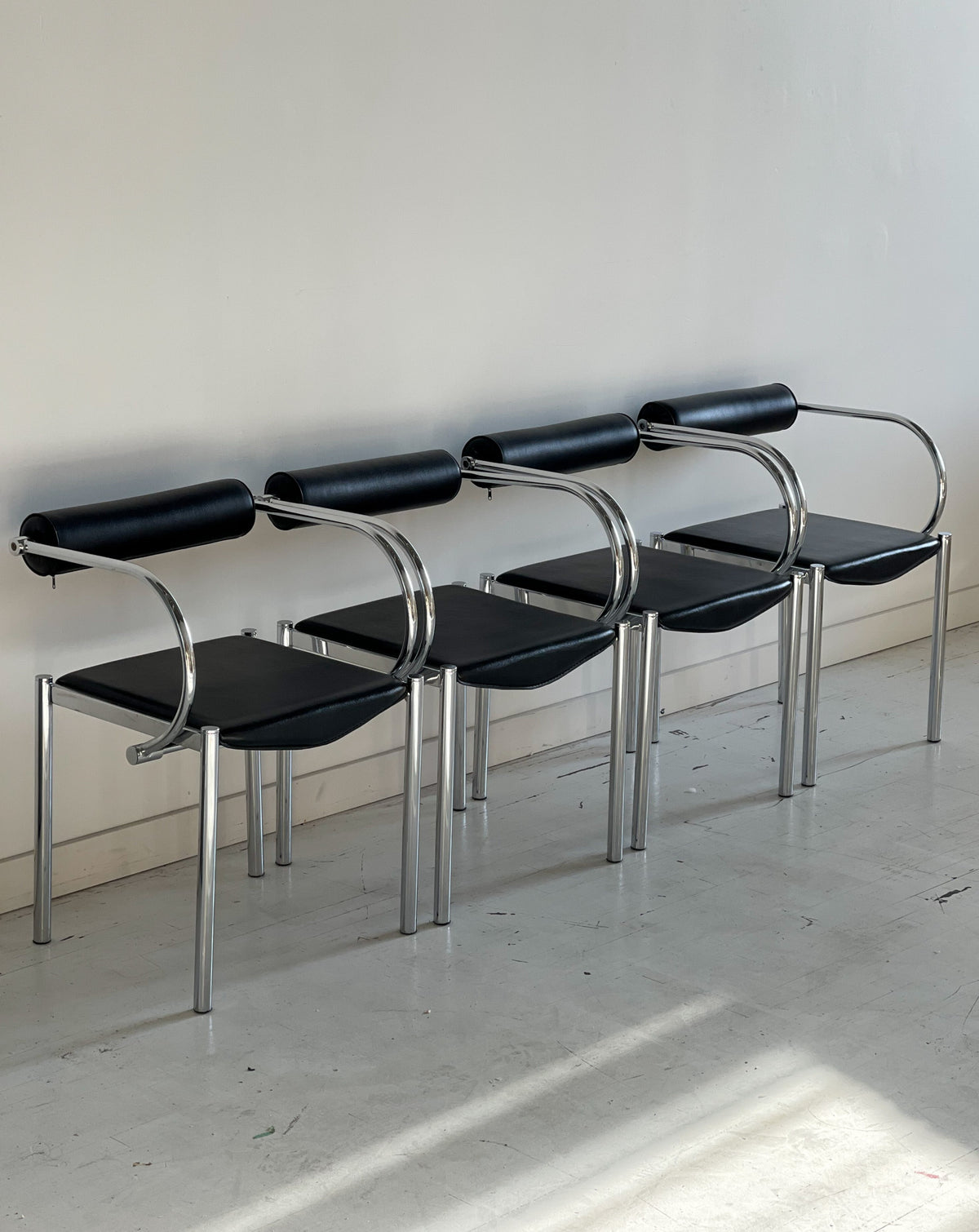 S/4 Tubular 80s Chrome Chairs– The 365 Studio